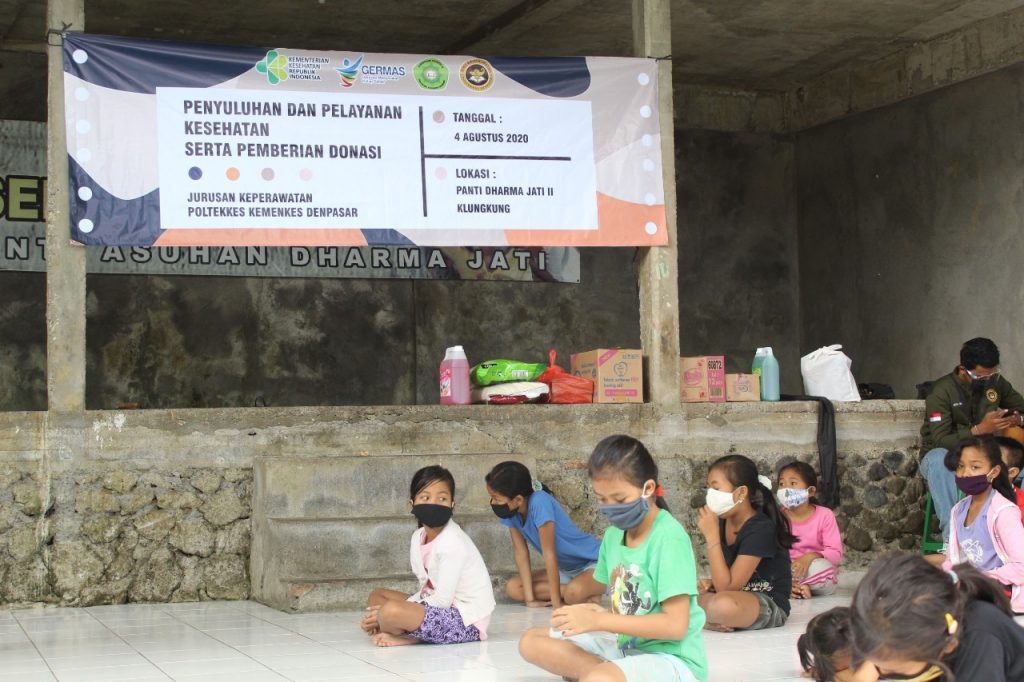 Politeknik Kesehatan Denpasar » PENGABMAS JKP DI PANTI ASUHAN DHARMA ...