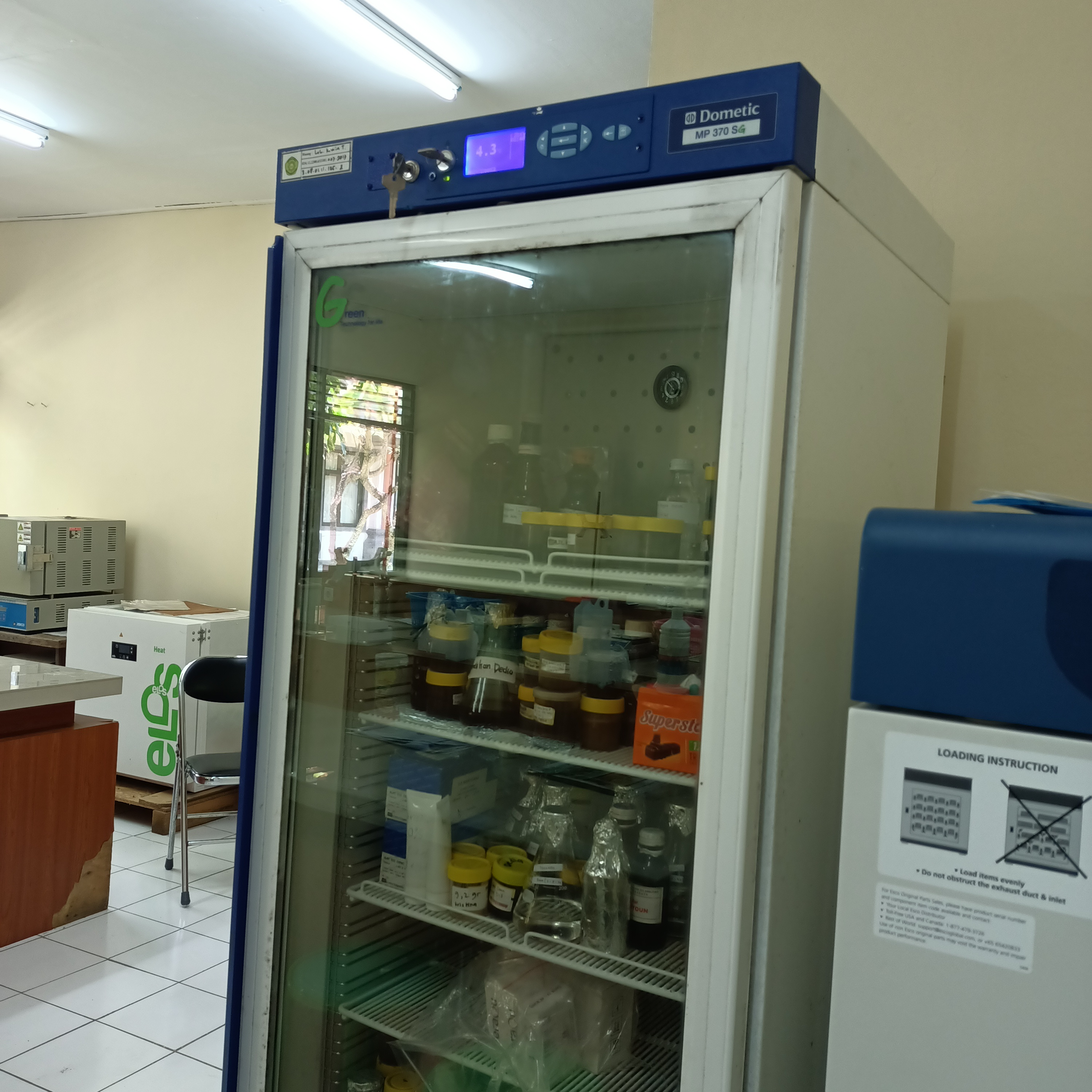 Politeknik Kesehatan Denpasar » Laboratorium Kimia Dasar